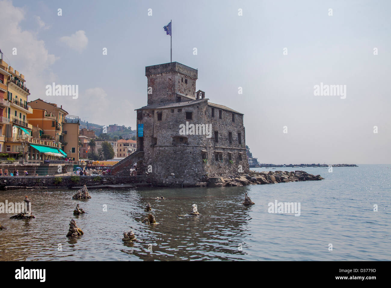 Castello di rapallo hi-res stock photography and images - Alamy