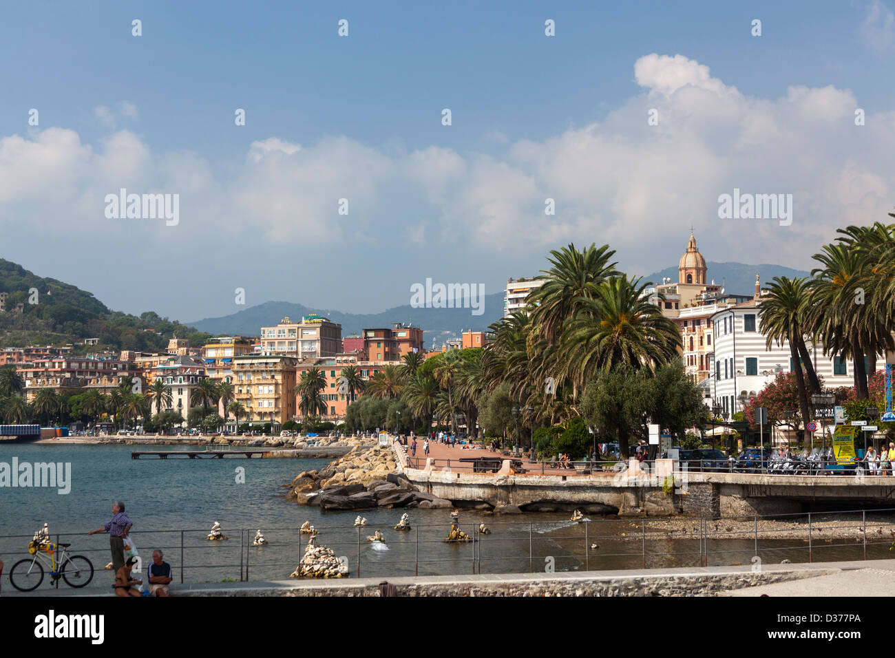 Rapallo- beautiful seaport in Italy Stock Photo - Alamy