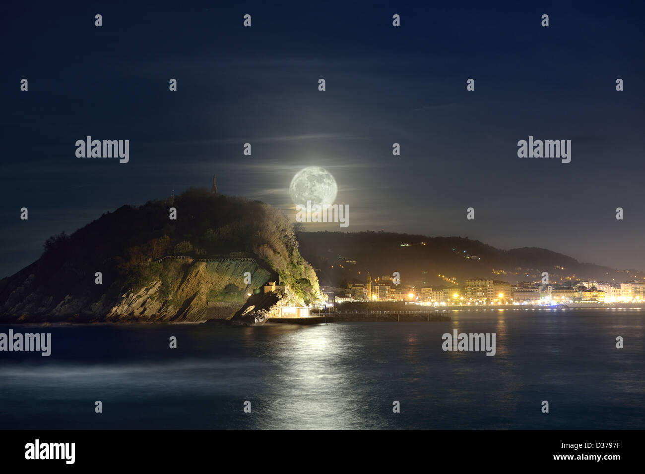 Santa Clara Island and moon photographed at night Stock Photo - Alamy