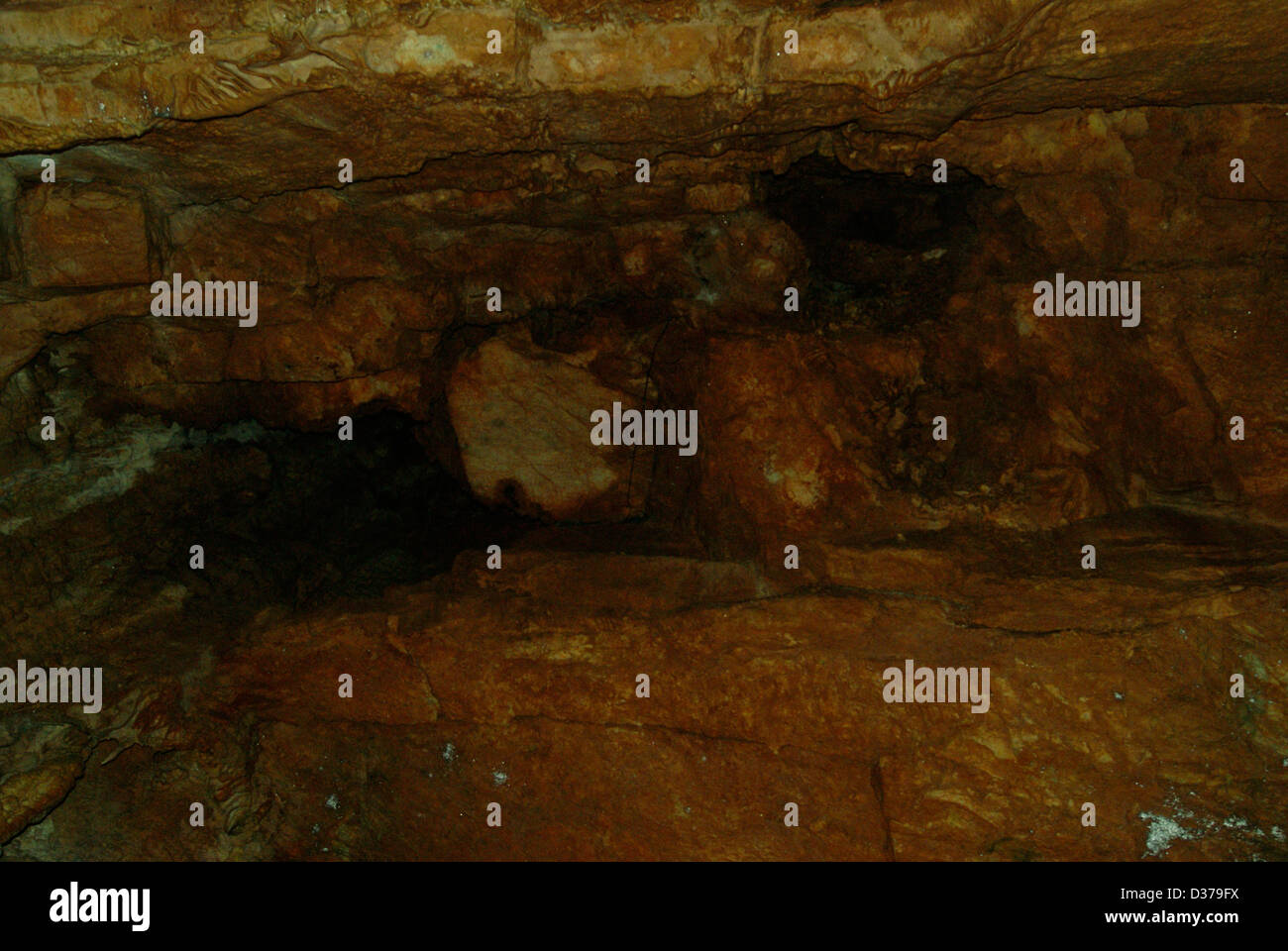 Cave shapes hi-res stock photography and images - Alamy