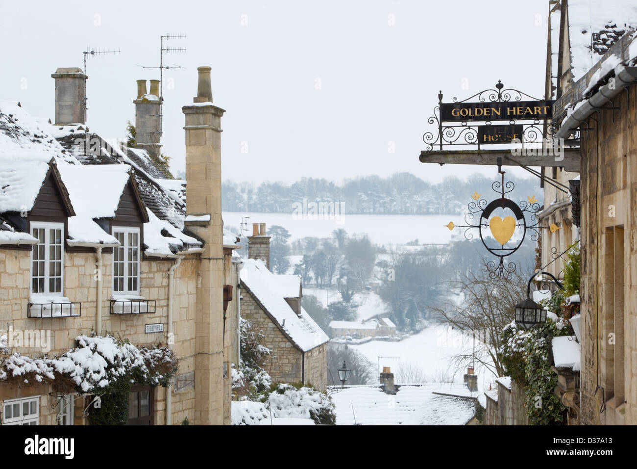 Cotswold cotswolds village painswick hi-res stock photography and ...