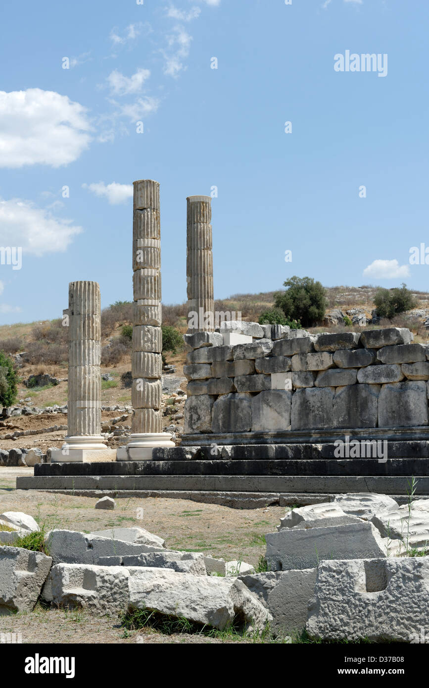 Letoon Turkey. Ancient Lycian pilgrimage sacred cult centre dedicated ...