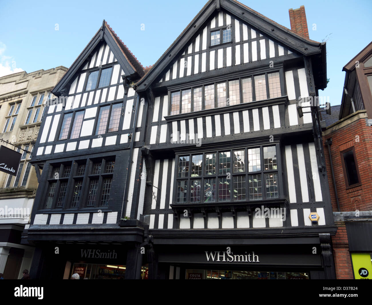 Old roman building hi-res stock photography and images - Alamy