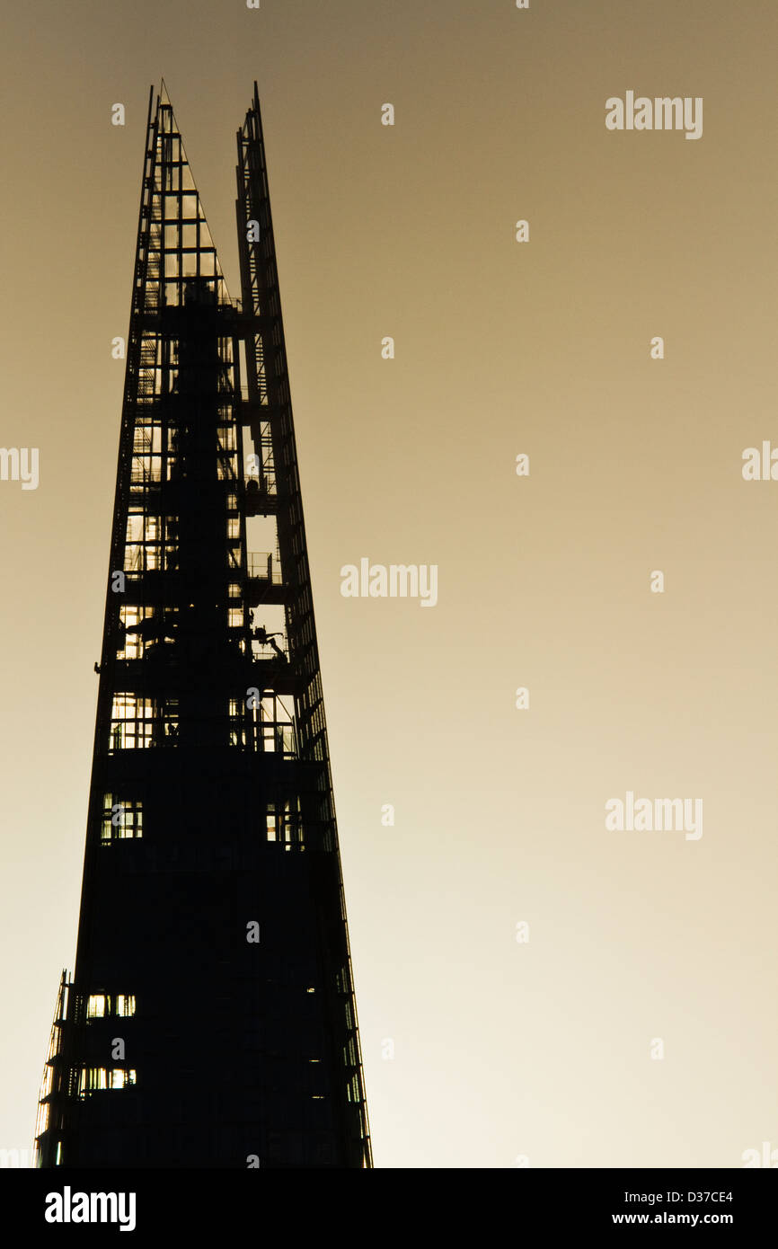 Silhouette of the shard hi-res stock photography and images - Alamy