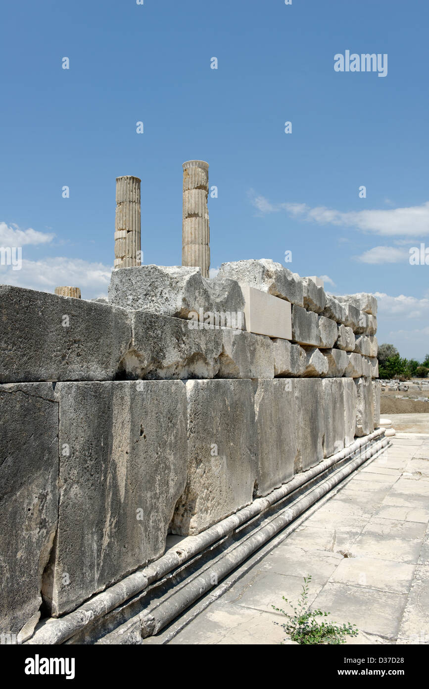 Letoon Turkey. Ancient Lycian pilgrimage sacred cult centre dedicated ...