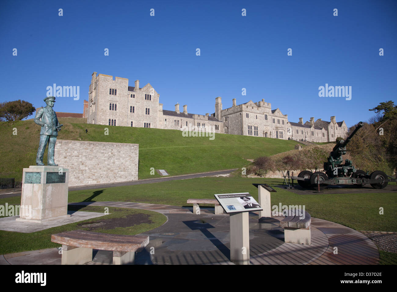 Medieval keep dover castle hi-res stock photography and images - Alamy