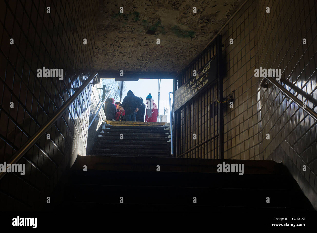 Kingsbridge train station hi-res stock photography and images - Alamy