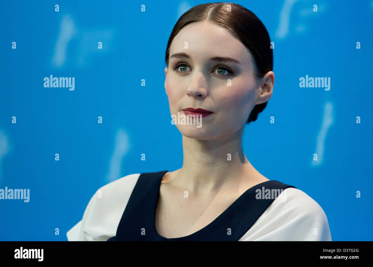 Us actress mara poses during hi-res stock photography and images - Alamy