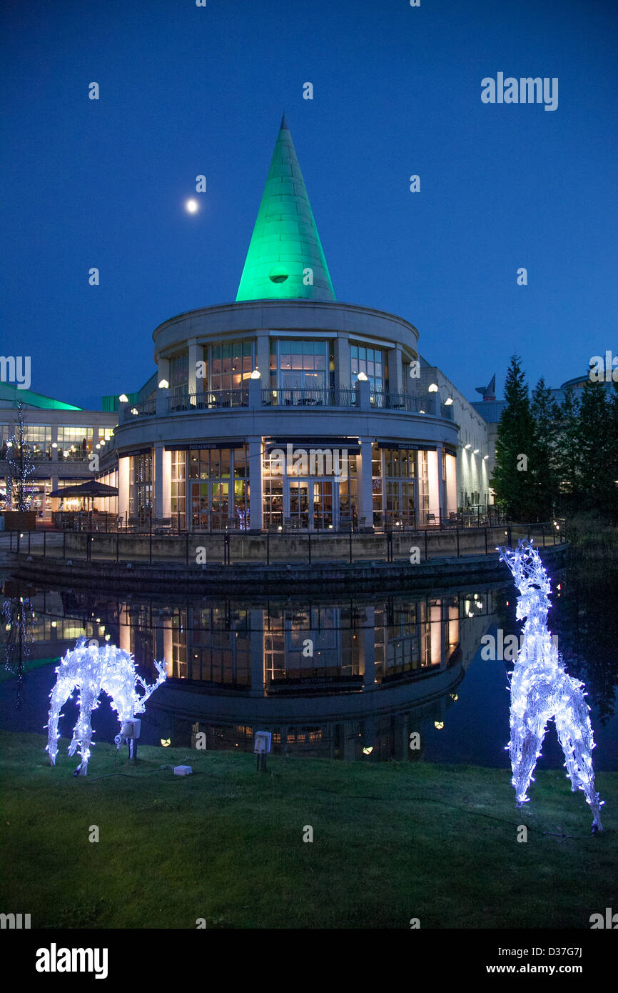 Bluewater shopping centre christmas hi-res stock photography and images ...