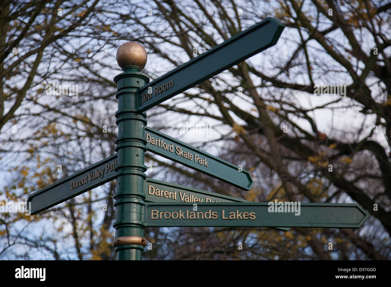 Dartford town centre hi-res stock photography and images - Alamy