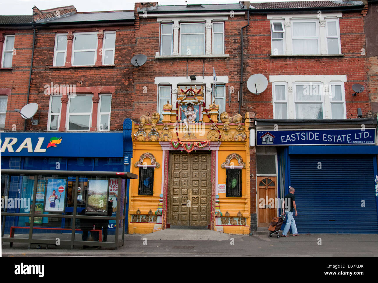 Sri Merupuram Kali Amman Temple, Walthamstow, London High Street with ...