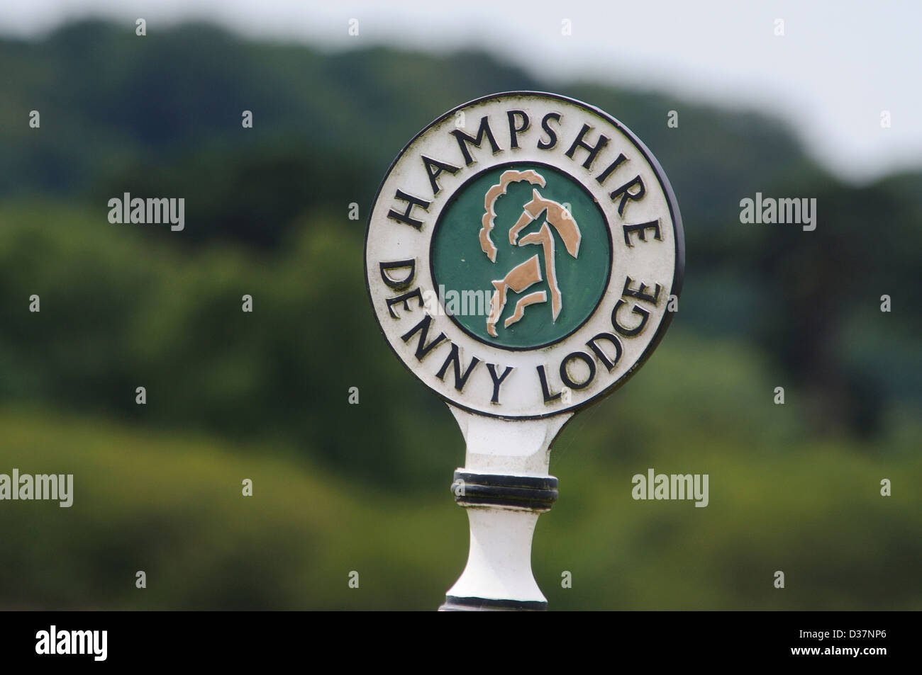 A New Forest finger post Stock Photo - Alamy