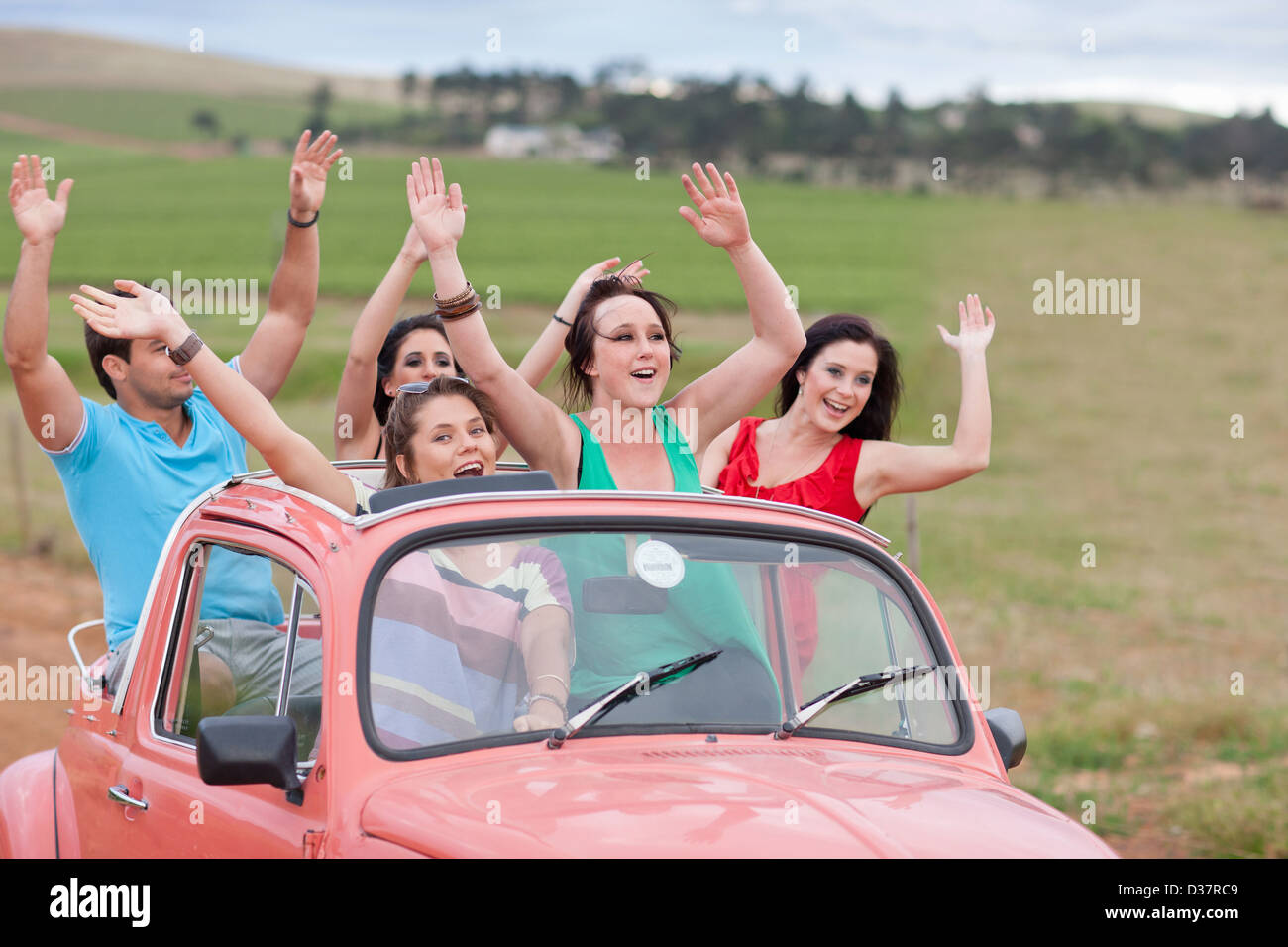 Friends cheering you hi-res stock photography and images - Alamy