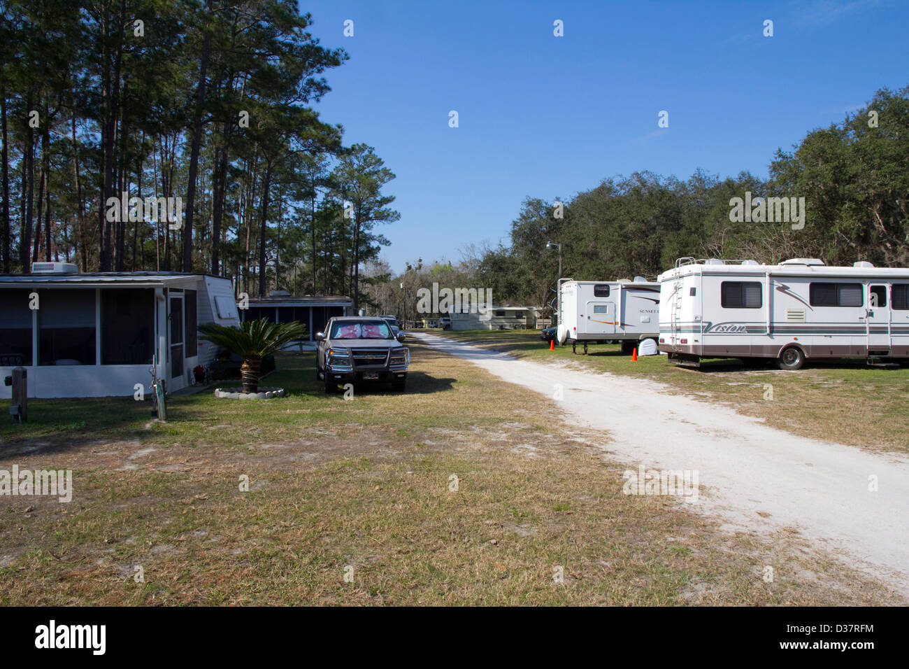 Highland Park Fish Camp offers inexpensive RV camping and great fishing ...