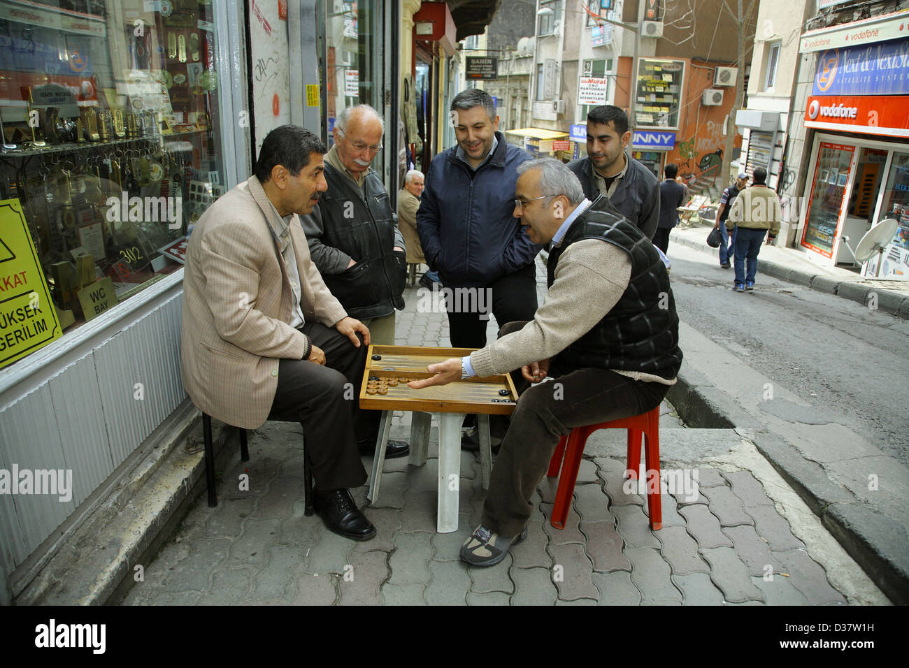 Turkish backgammon tool quarter hi-res stock photography and images - Alamy