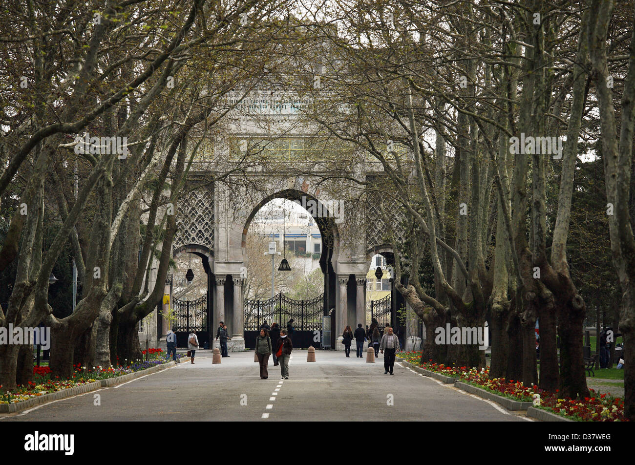 Studying in istanbul hi-res stock photography and images - Alamy