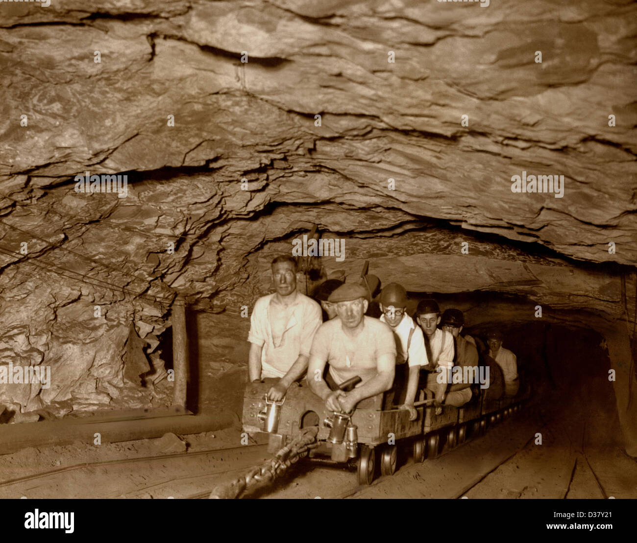 Coalminers underground, Lancashire coalfield, 1948 Stock Photo - Alamy