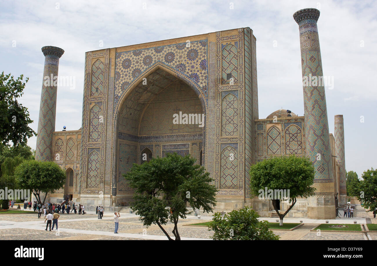 Registon Place, Samarkand, Uzbekistan Stock Photo - Alamy