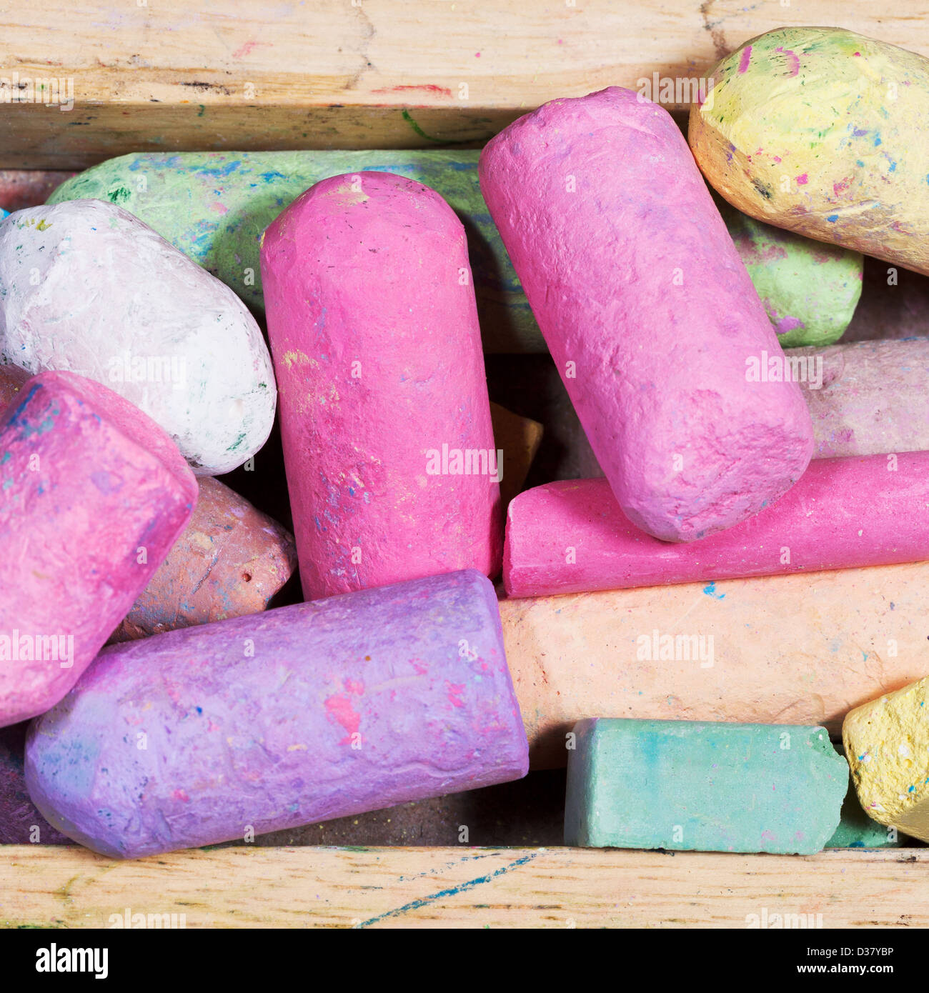 Box of chalk hi-res stock photography and images - Alamy