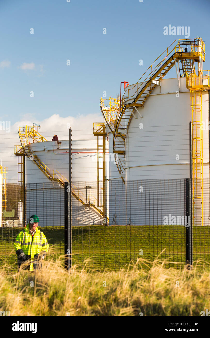 Gas terminal in furness cumbria hi-res stock photography and images - Alamy