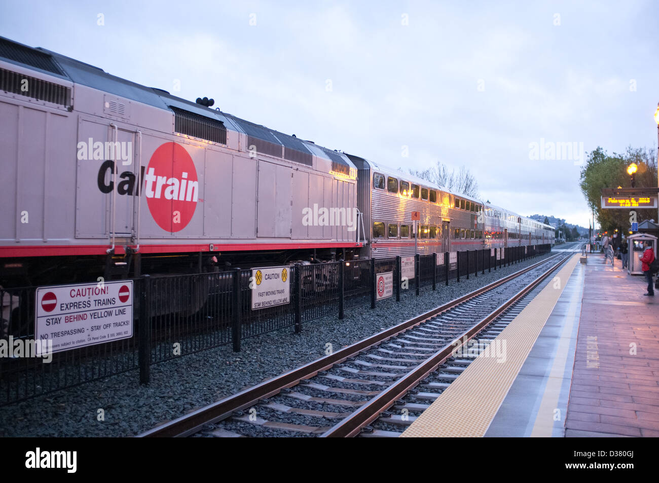 Scene of the CalTrain Peninsula commuter train operation Stock Photo ...