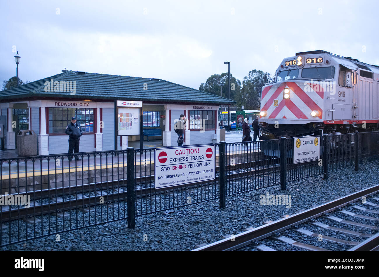 Scene of the CalTrain Peninsula commuter train operation Stock Photo ...