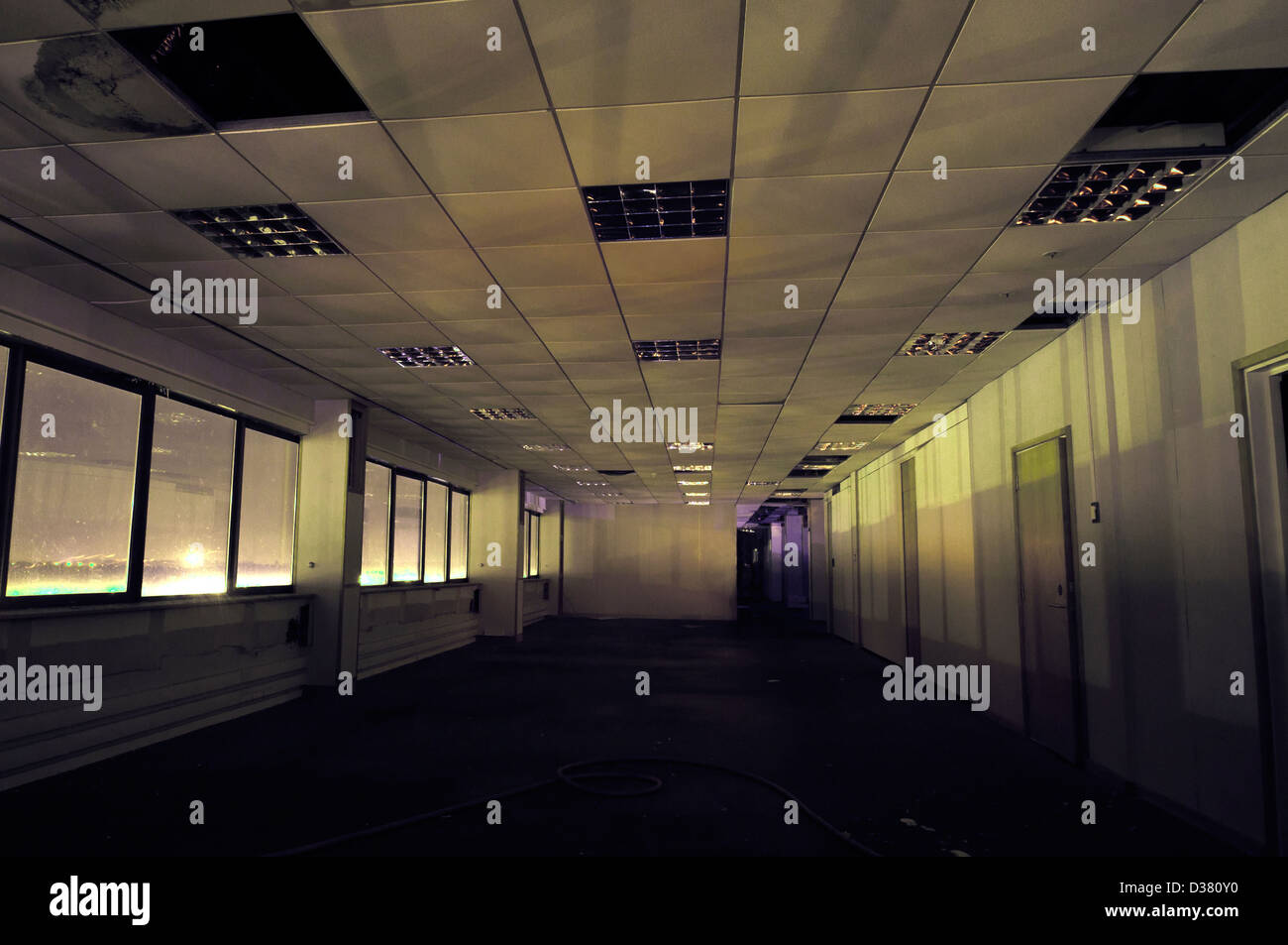 Abandoned office block hi-res stock photography and images - Alamy