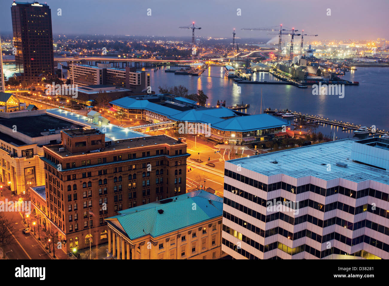 Norfolk virginia skyline hi-res stock photography and images - Alamy