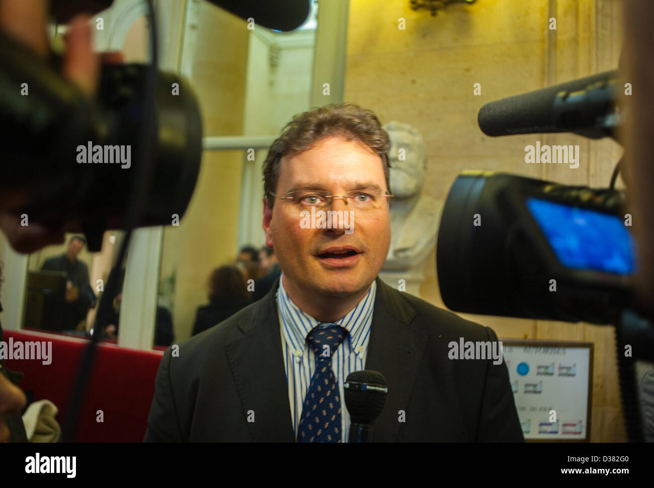 Public events politics france politician hi-res stock photography and ...