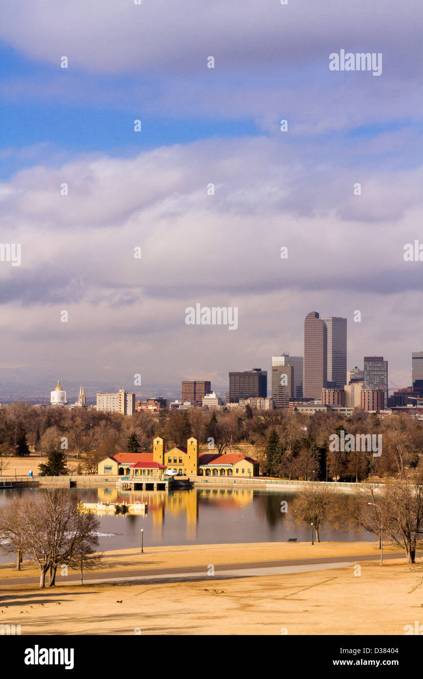Denver skyline during the day in the Winter Stock Photo - Alamy