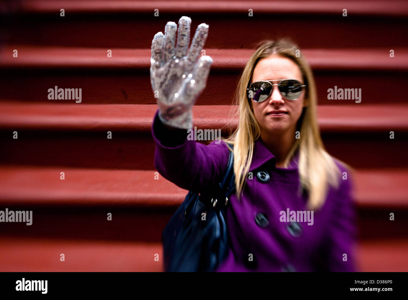 Stoop nyc hi-res stock photography and images - Alamy