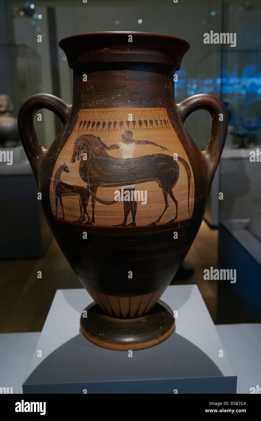 Amphora amphora antique hi-res stock photography and images - Alamy