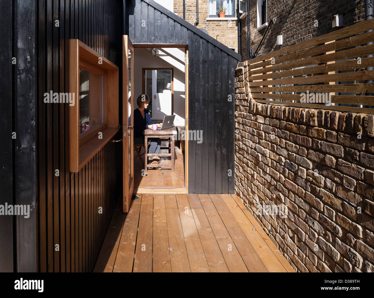 Victoria Road Private Home, London, United Kingdom. Architect: ob-a ...
