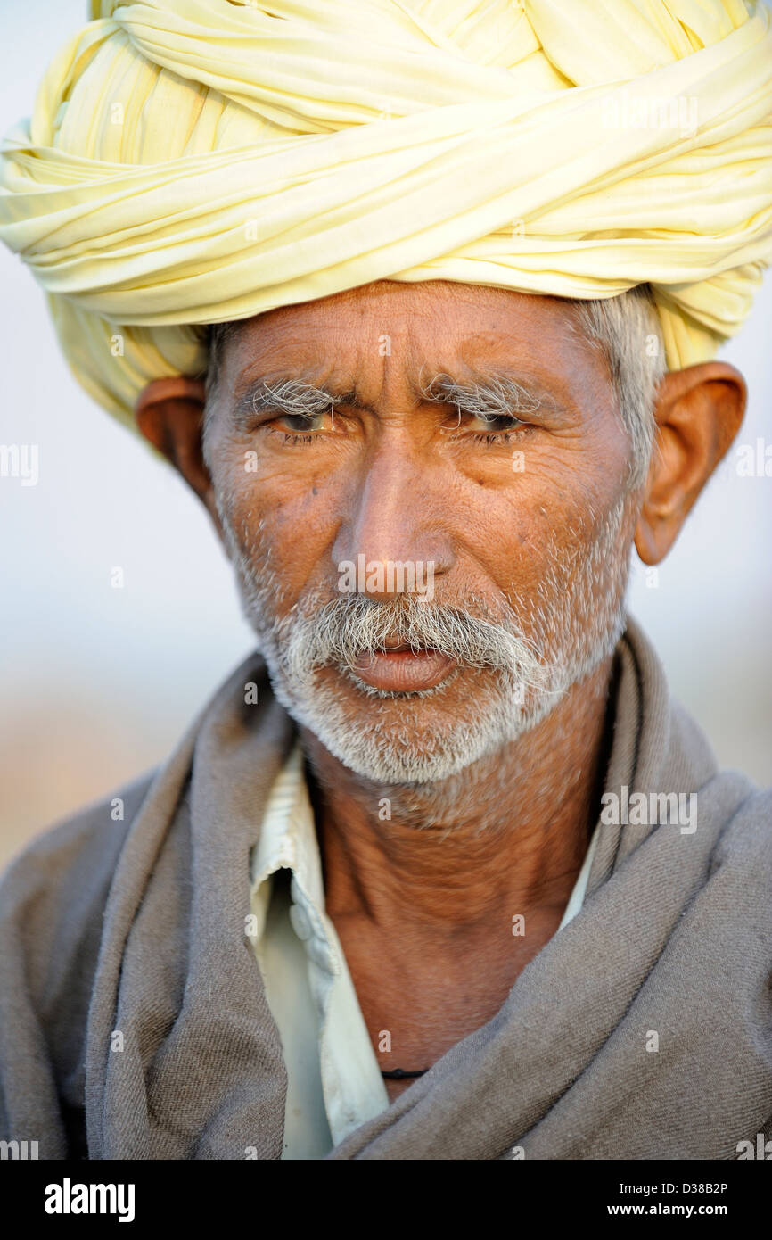 Indian Man portrait Stock Photo - Alamy
