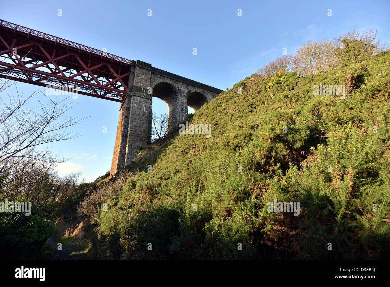 Forth rail bridge winter hi-res stock photography and images - Alamy