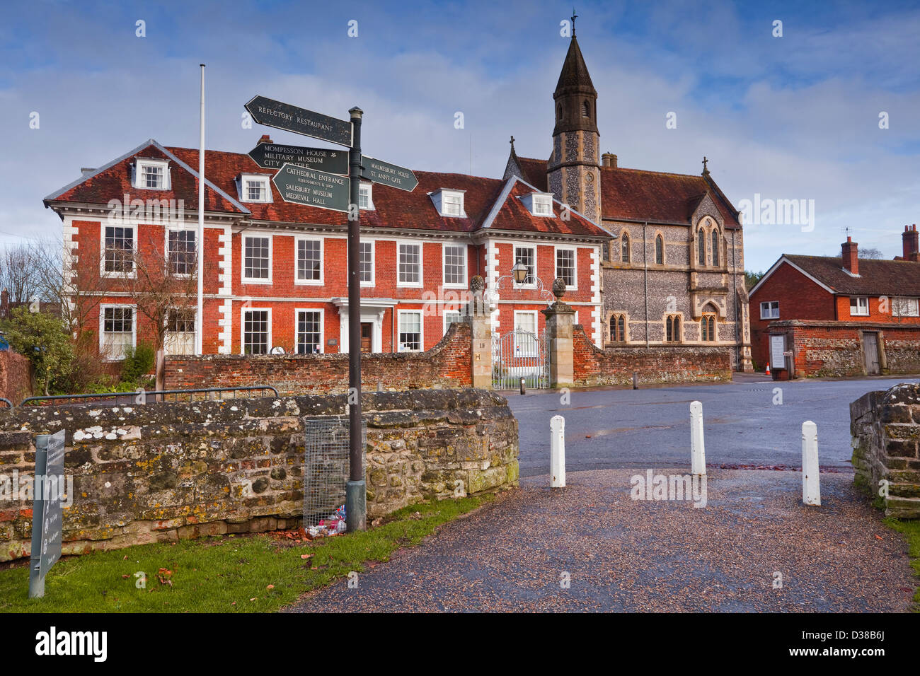 Sarum College in the Cathedral Close, Salisbury Stock Photo - Alamy