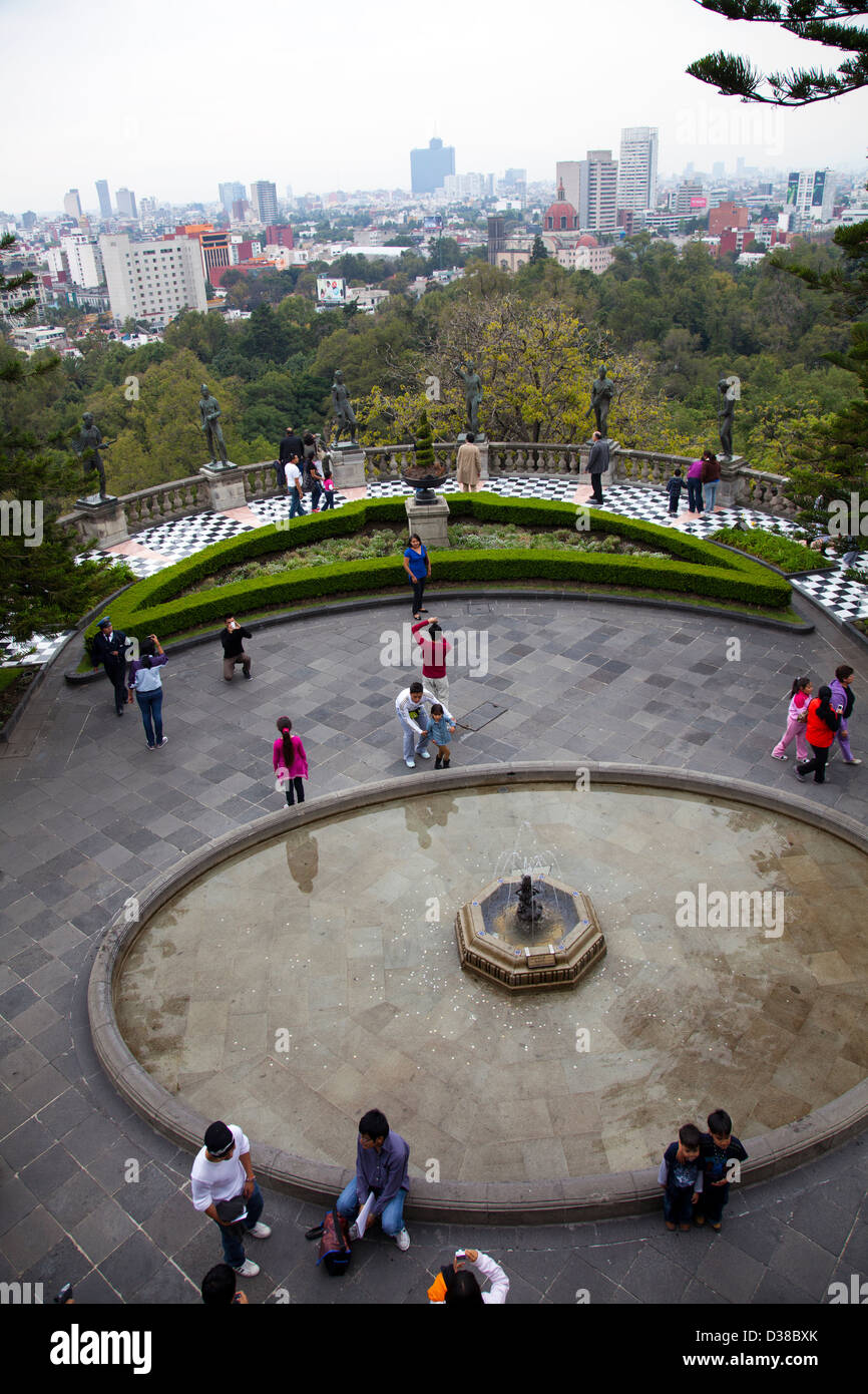 Castillo de chapultepec garden hi-res stock photography and images - Alamy