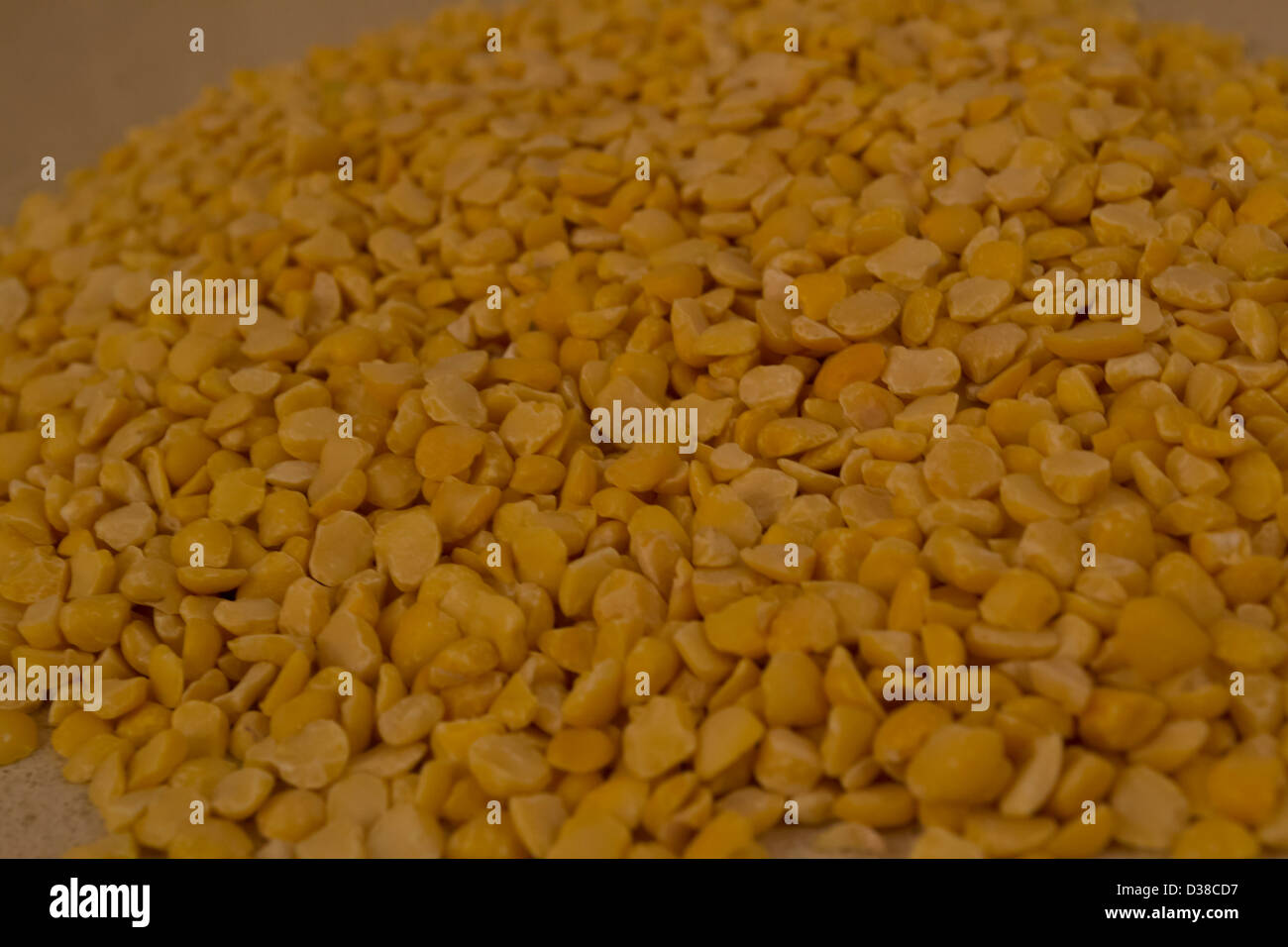 Fava legumes hi-res stock photography and images - Alamy