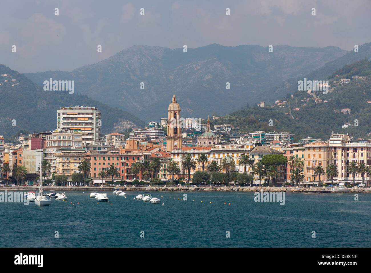 Rapallo- beautiful seaport in Italy Stock Photo - Alamy