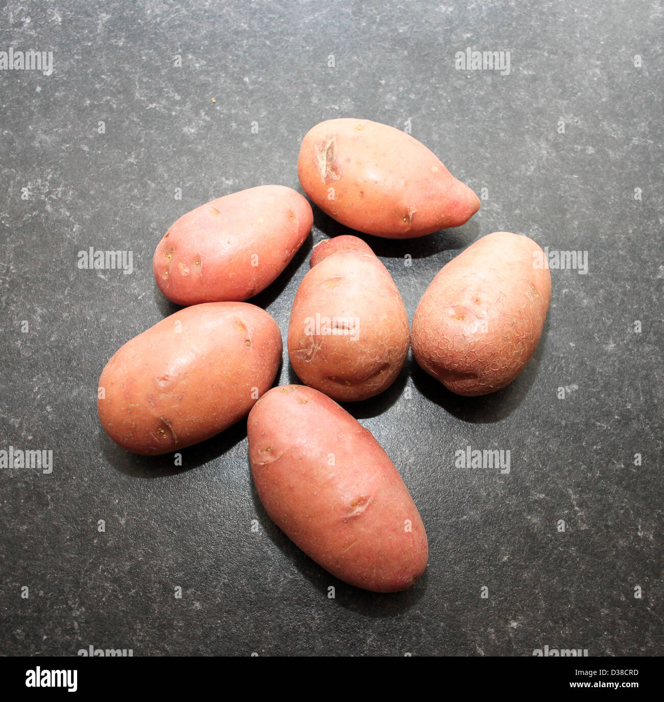 British spuds hi-res stock photography and images - Alamy