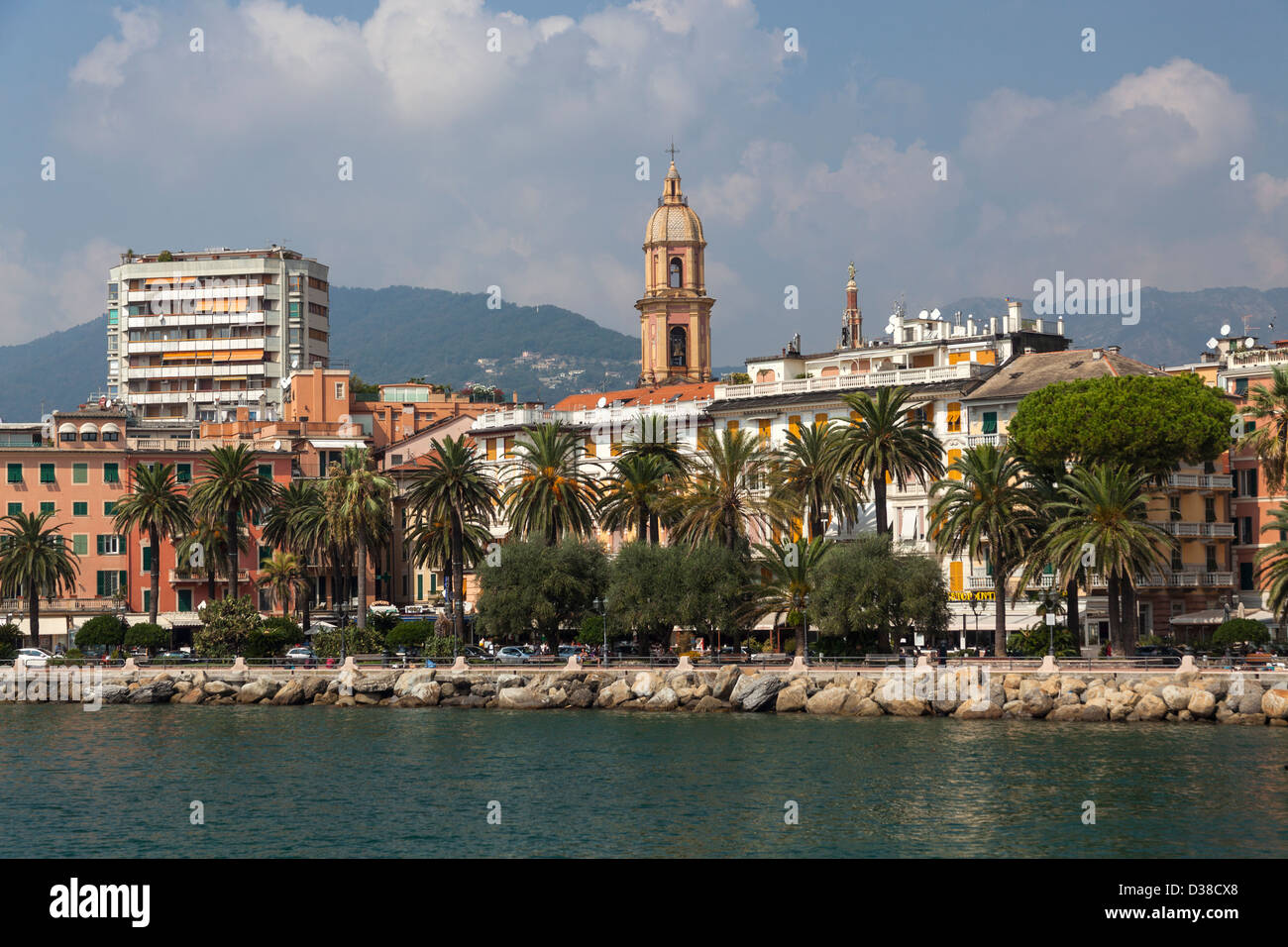 Rapallo- beautiful seaport in Italy Stock Photo - Alamy