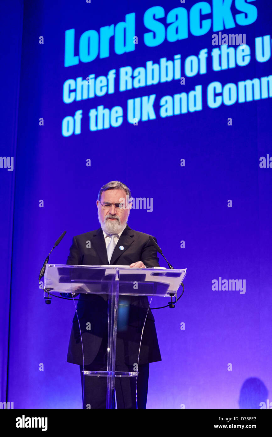 Lord jonathan sacks hi-res stock photography and images - Alamy