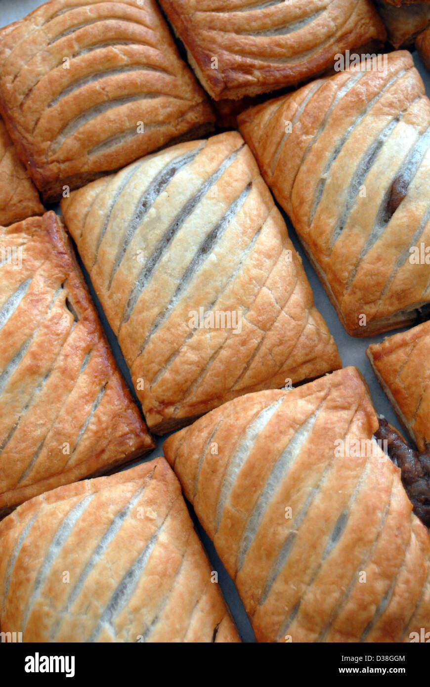 Tray of pies hi-res stock photography and images - Alamy