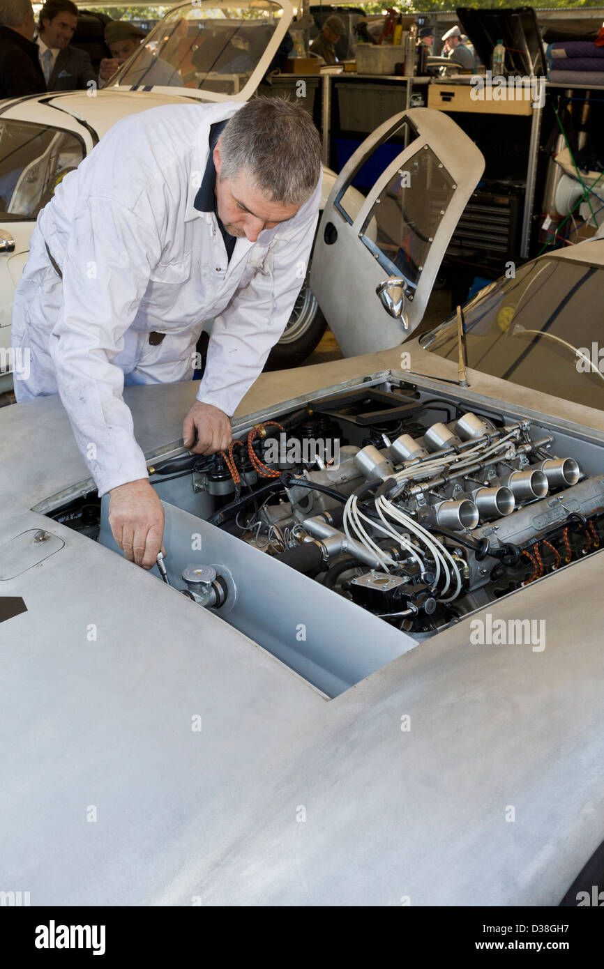 1960s 60s sixties mechanic hi-res stock photography and images - Alamy