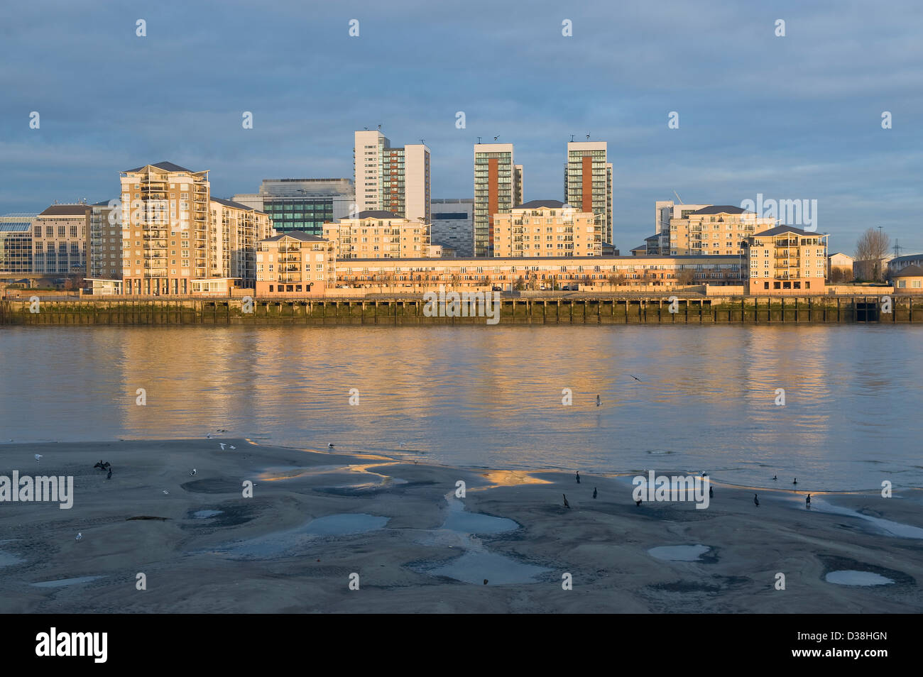 City buildings on waterfront Stock Photo - Alamy