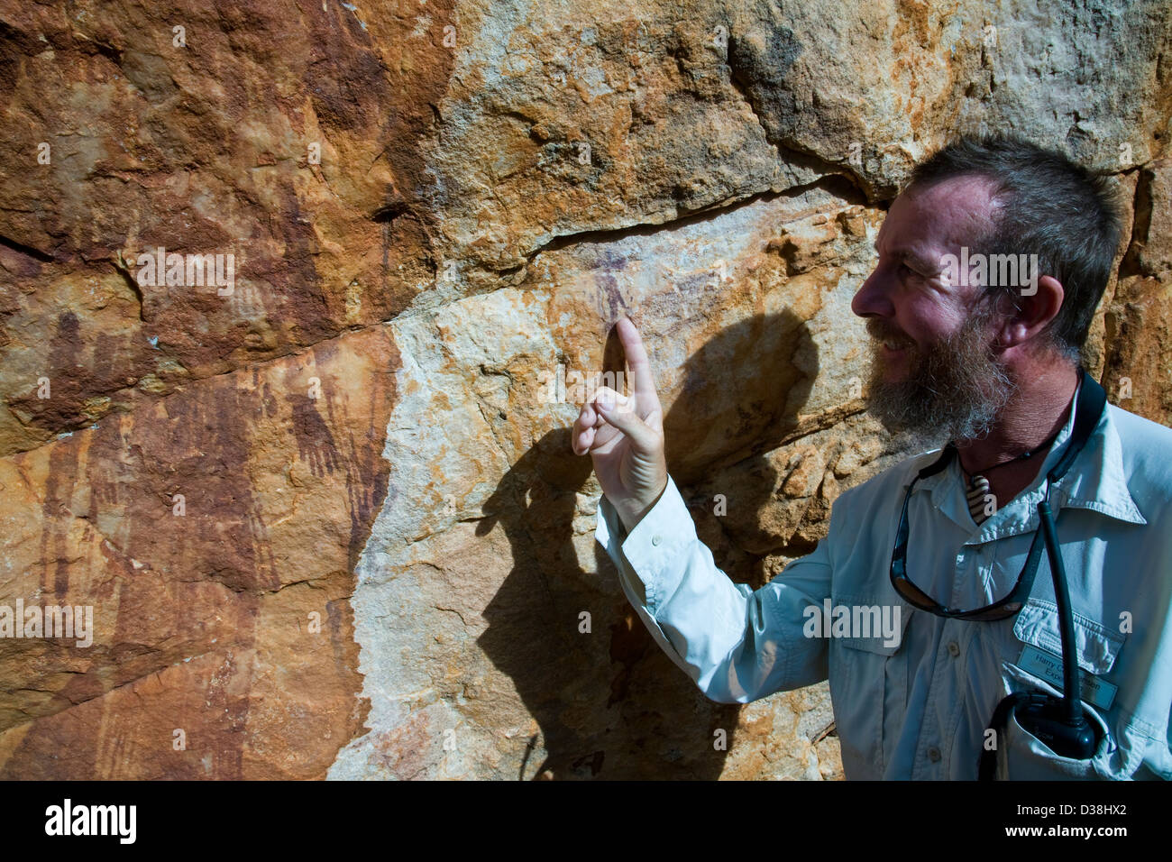 Pointing out some examples of Gwion Gwion (or Bradshaw) Aboriginal rock ...