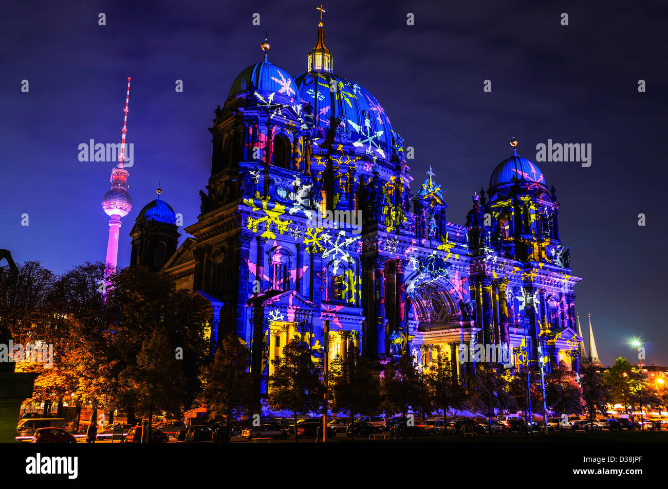 Berlin festival of light hi-res stock photography and images - Alamy