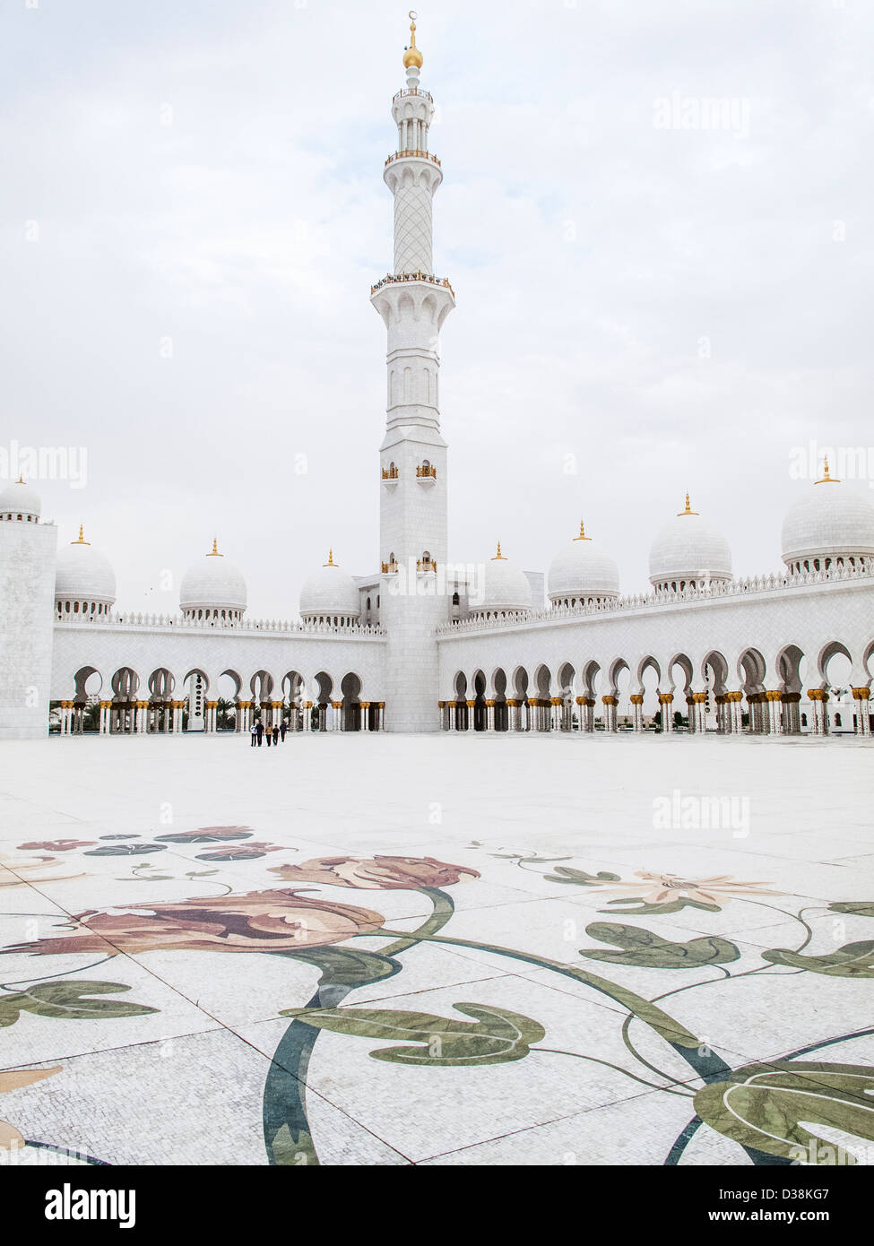 Grand mosque uae hi-res stock photography and images - Alamy