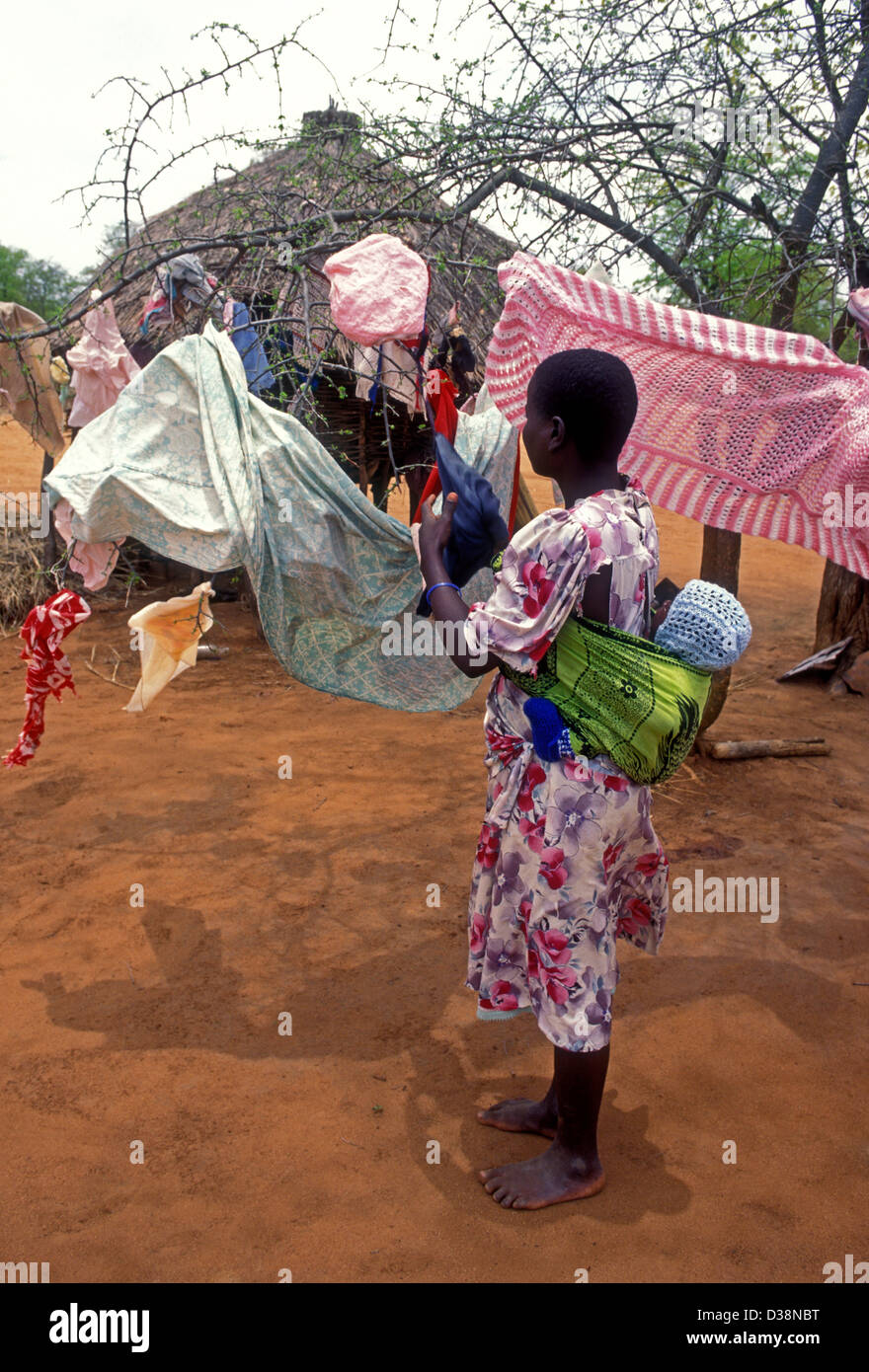 Africans washing clothes hi-res stock photography and images - Alamy