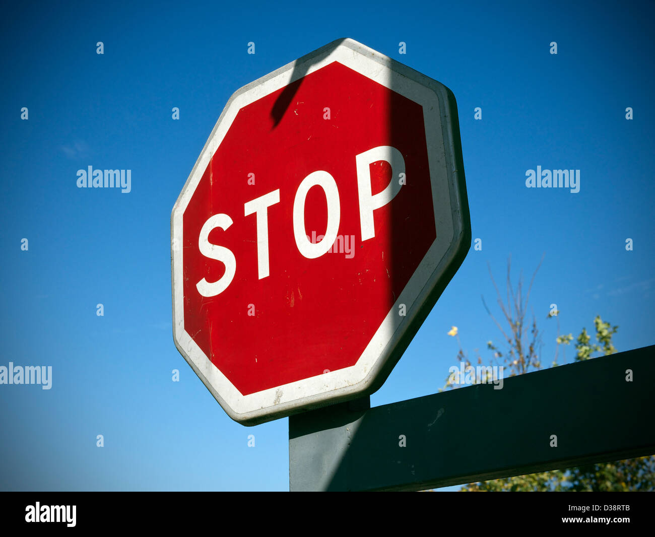 A traffic STOP sign Stock Photo - Alamy